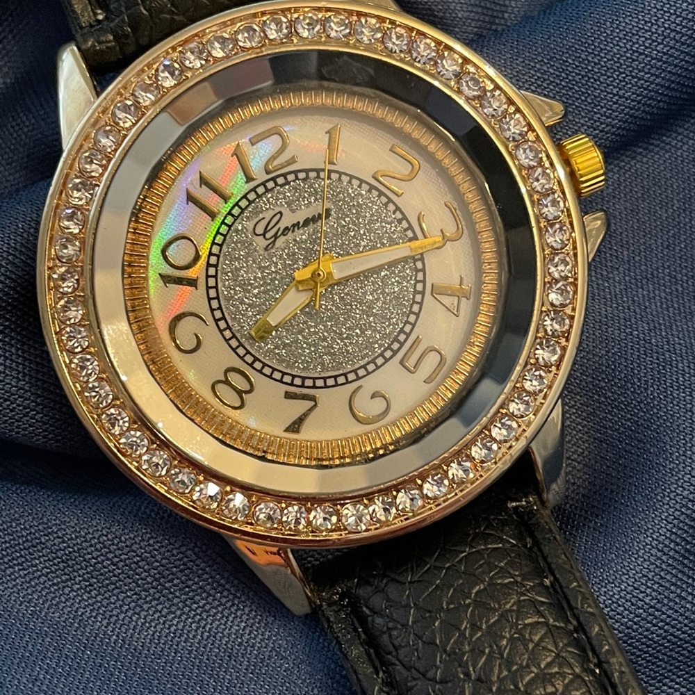 Geneva Watch Gold Tone With Crystal Accents - Gem
